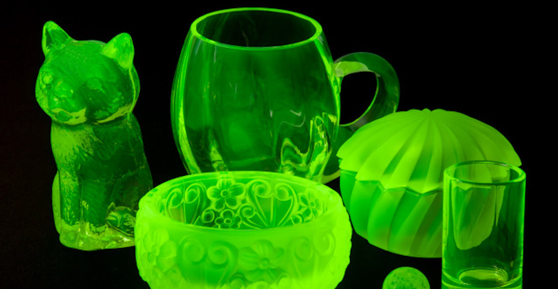 Uranium Glass Tableware (Glow under UV) - Statuette - Fish, Czech Repu ...